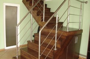 Balustrada din inox pentru interior cu prindere pe treapta - Inoxrom